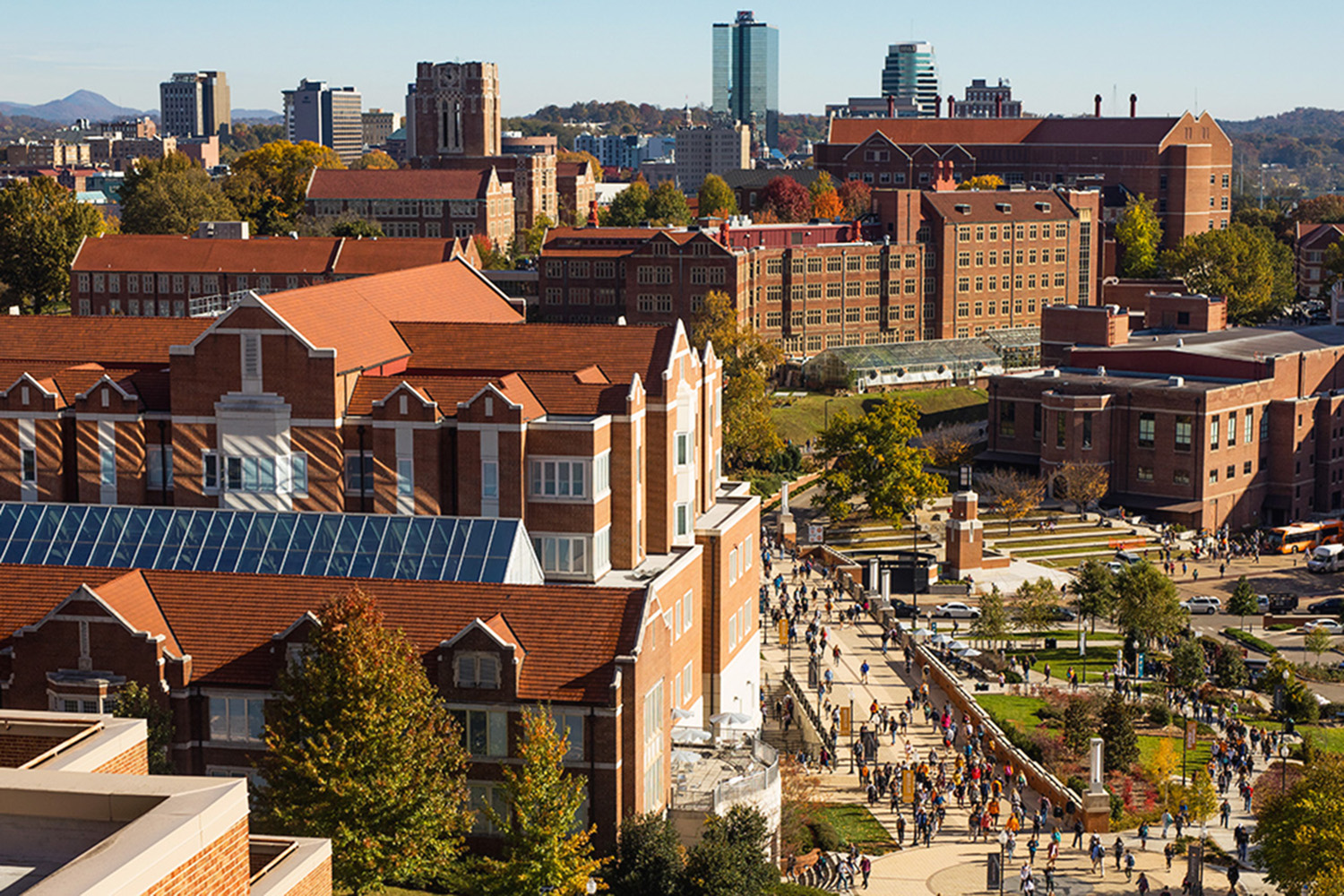 Milestone Moment: UT Knoxville Achieves Historic $332 Million in Gifts ...